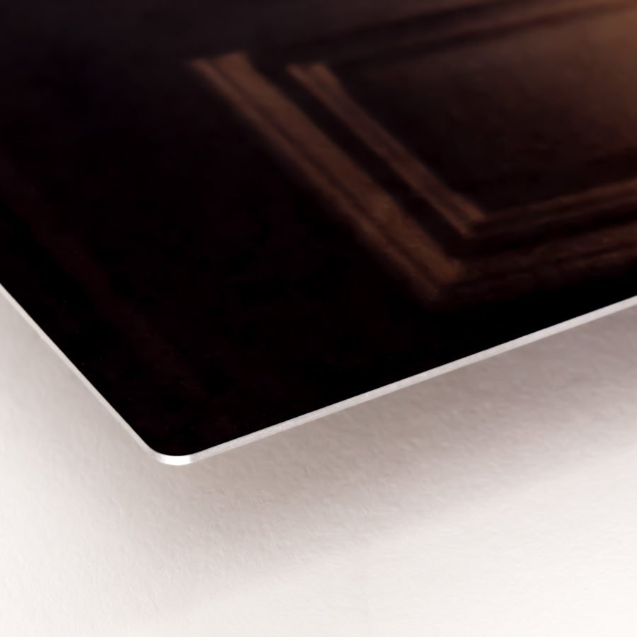 Luster vs Matte vs Metal Prints: The Pros and Cons of Each Option